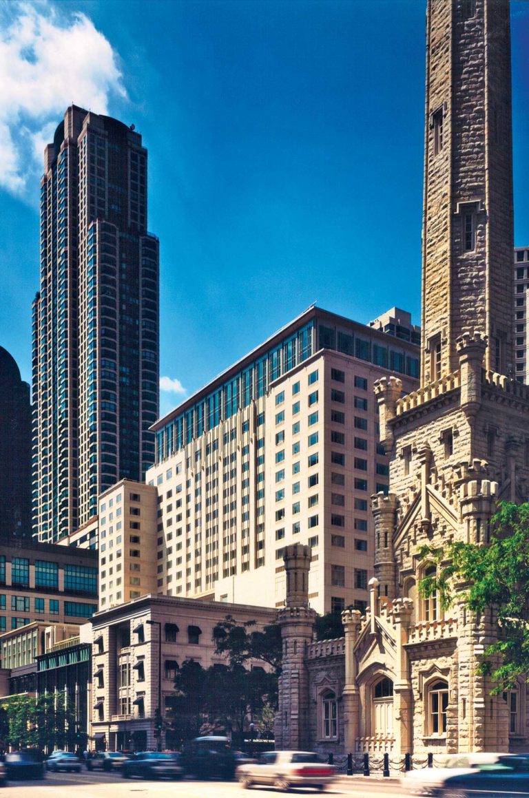 The Peninsula Chicago | Elkus Manfredi Architects