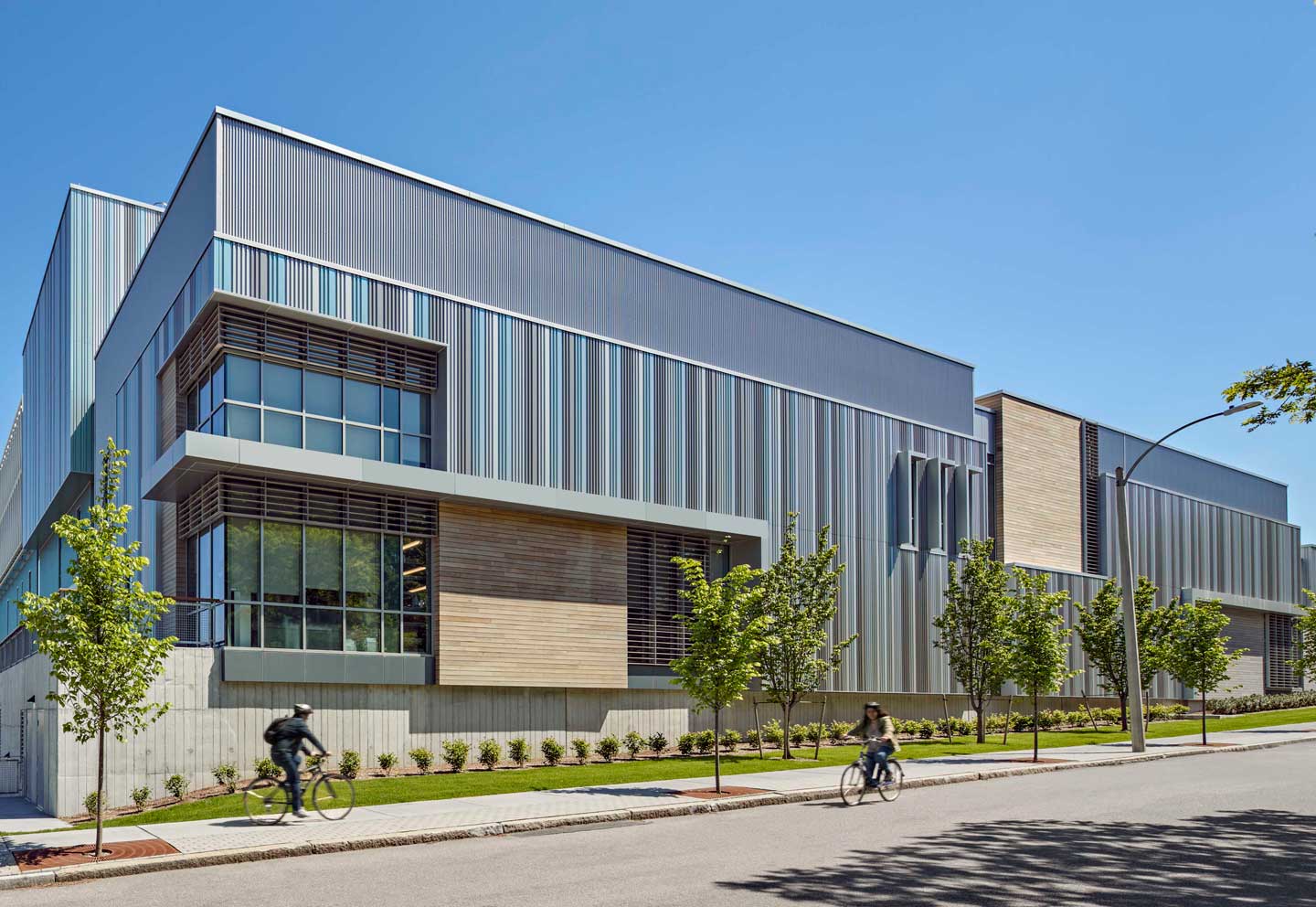 Boston University - Joan & Edgar Booth Theatre and College of Fine Arts ...