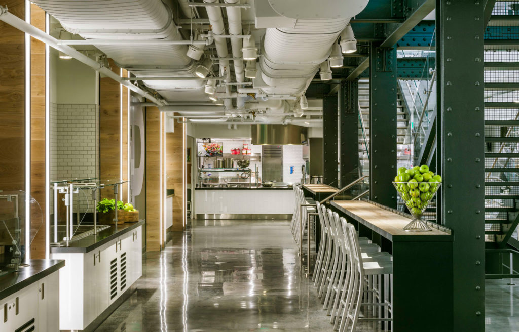 Emerson College - Dining Center | Elkus Manfredi Architects