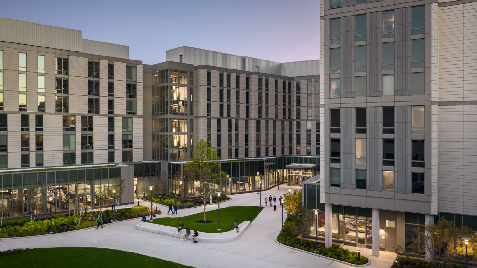 University of Chicago - Woodlawn Residential and Dining Commons | Elkus ...