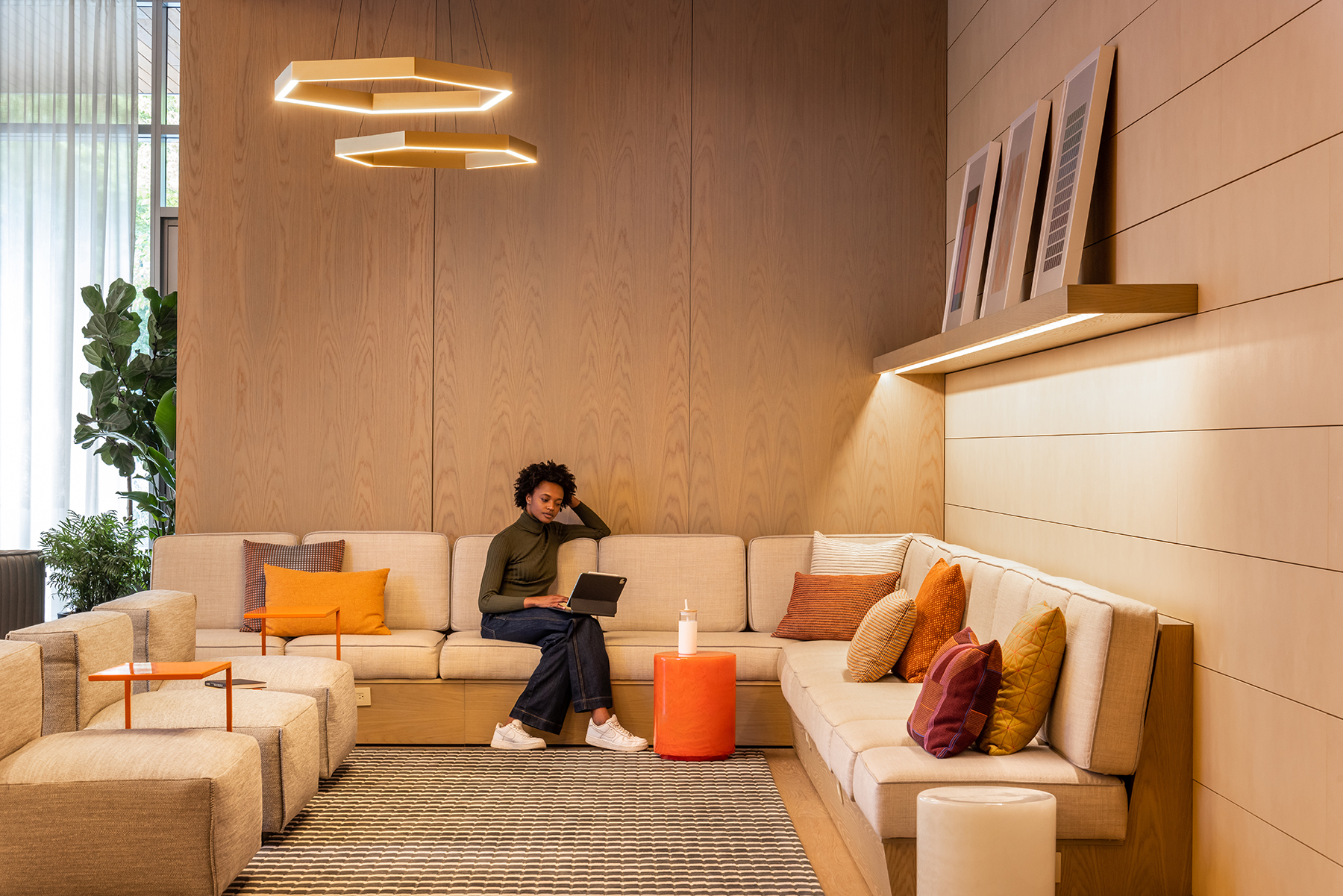 One65 Main Residences | Elkus Manfredi Architects